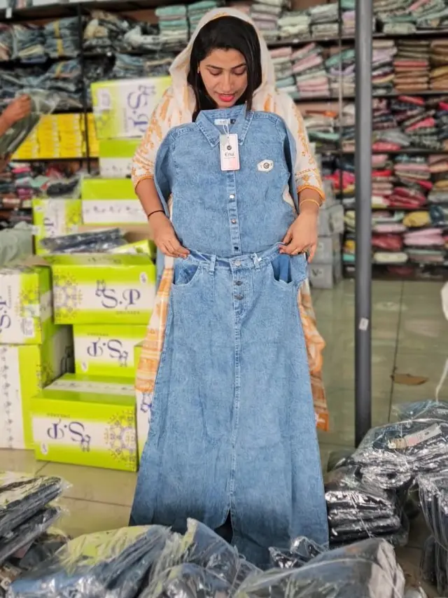 CASUAL WEAR DENIM FABRIC SKIRT AND TOP(KIDS)